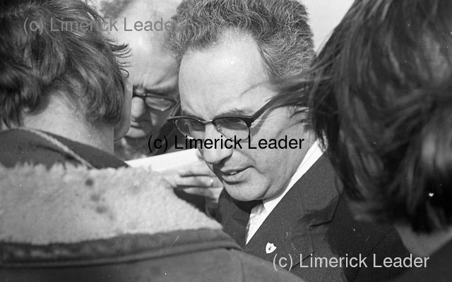 Body of Frank Stagg at Shannon Airport 1976 | From Limerick With Love