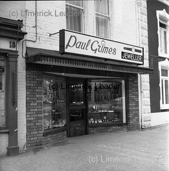 Paul Grimes jeweller shop 04-1973 | From Limerick With Love