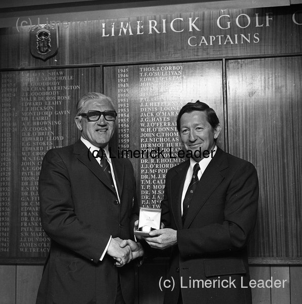 Presentation of Captain's prize at Limerick Golf Club by Dom Dineen ...